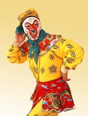 Cultural cross-pollination in Shanghai Huai Opera performance