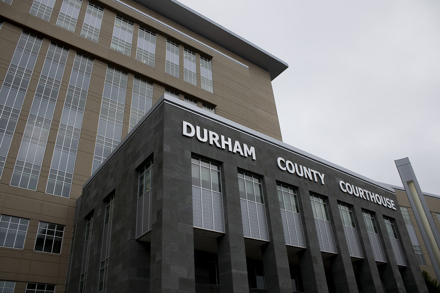 A Durham Courthouse Moment: "El Sueño Americano"