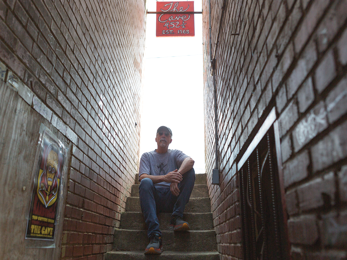 Daniel Wallace on Venturing Into the Uncharted Waters of Nonfiction