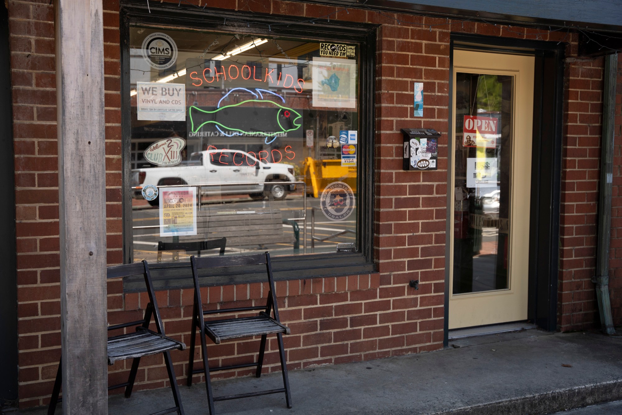 An Iconic Record Store to Close After Decades