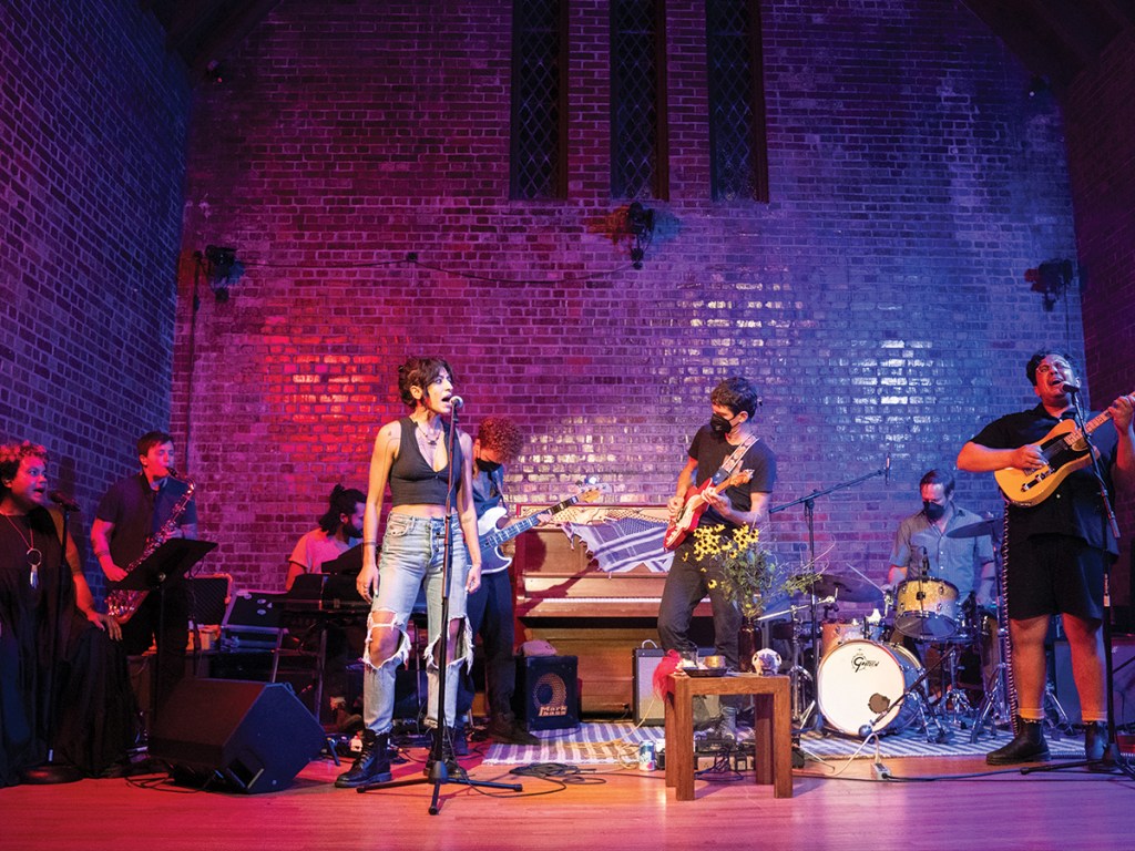 Triangle events this week: Maria Bamford, DUNUMS, robot fight